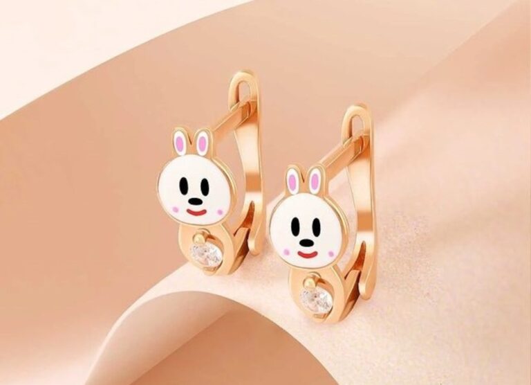 Anting Emas Anak Model Terbaru dengan Bentuk Kelinci yang Menggemaskan ...